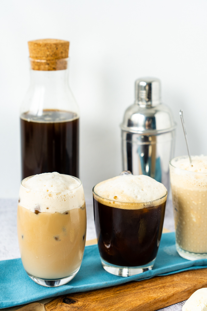Cafe Frappe (ijskoffie op 3 manieren) • Betty's Kitchen