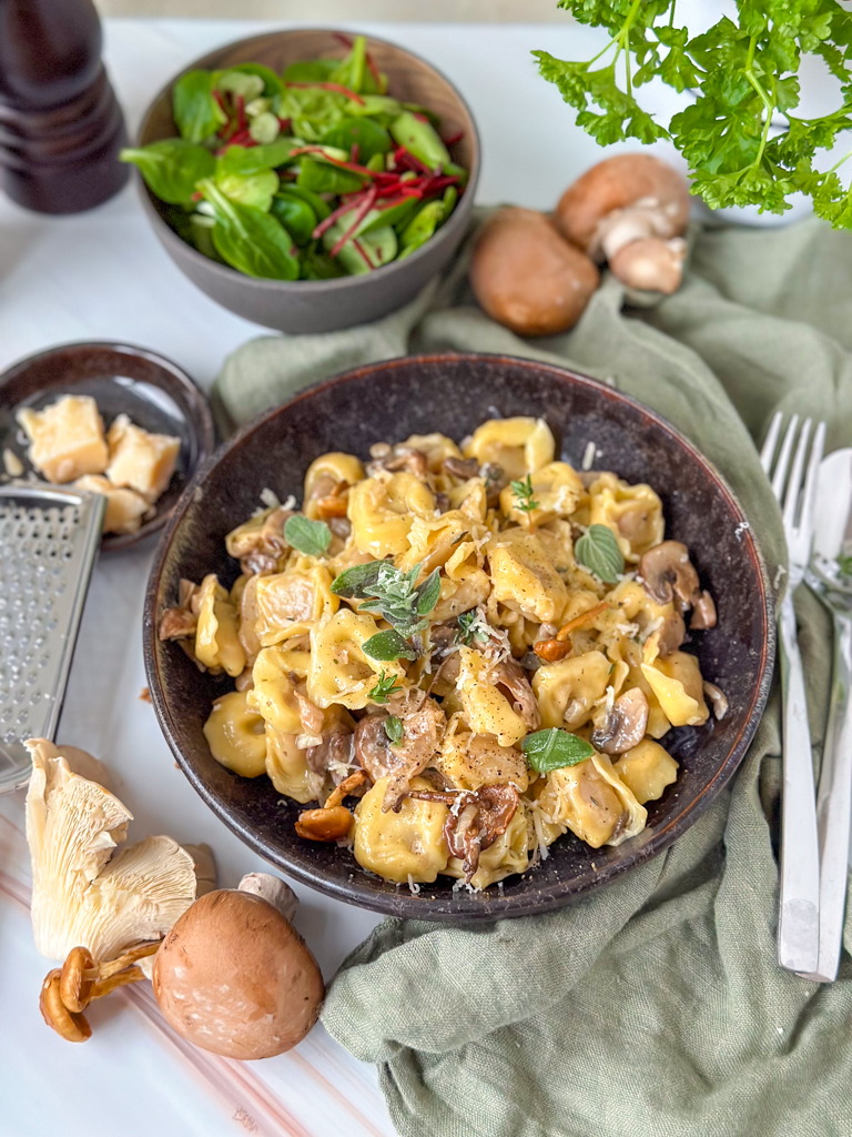 Tortellini ai Funghi (pasta met champignons) | Recept | Betty's Kitchen