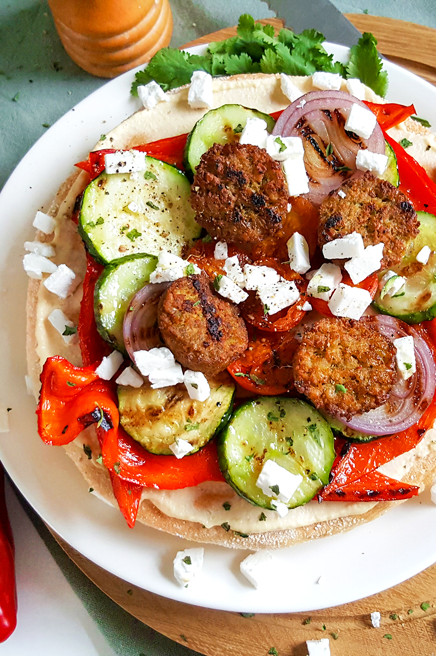 Pita met falafel, hummus en gegrilde groente | Recept | Betty's Kitchen