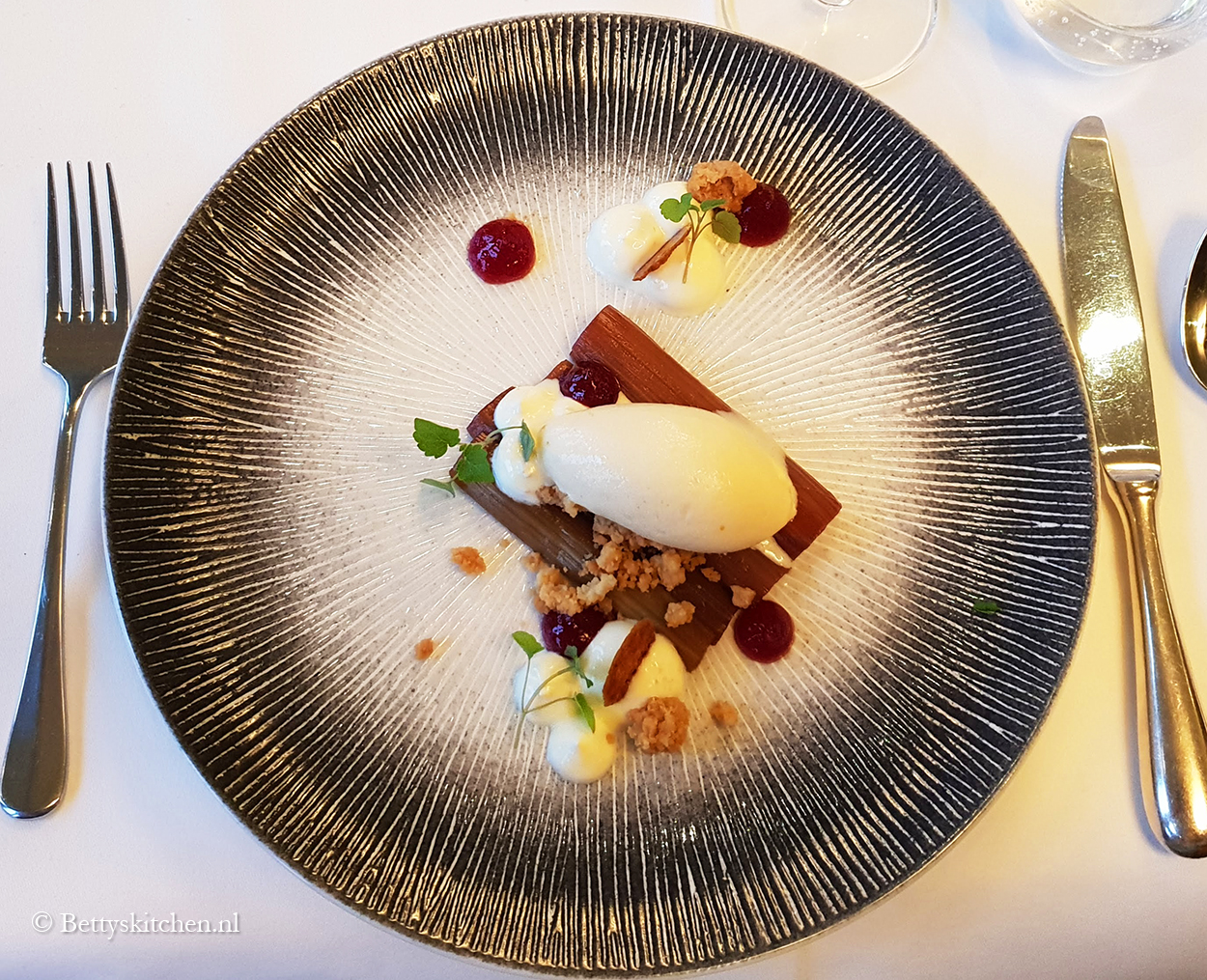 Club Room ss Rotterdam | Restaurant Review | Betty's Kitchen