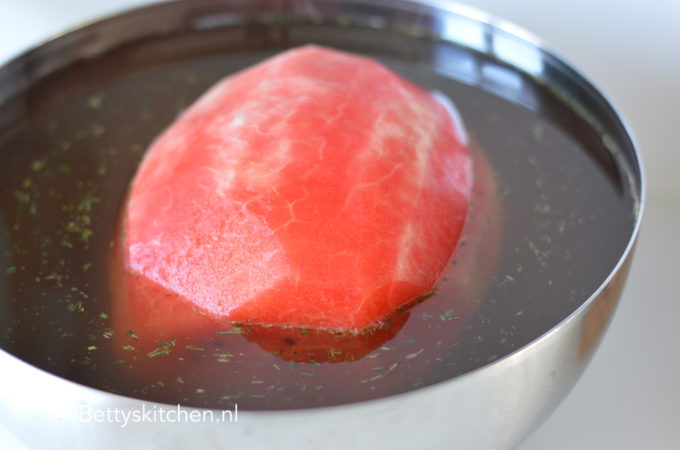 Smoked Watermelon Ham recept ( gerookte watermeloen ) | Betty's Kitchen