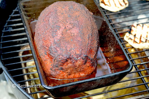 Smoked Watermelon Ham recept ( gerookte watermeloen ) | Betty's Kitchen