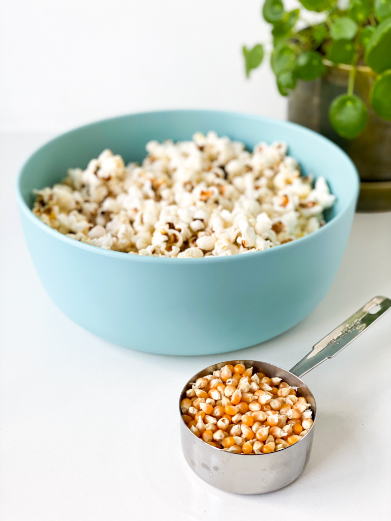 Zelf popcorn maken in de pan | Basis Recept | Betty's Kitchen