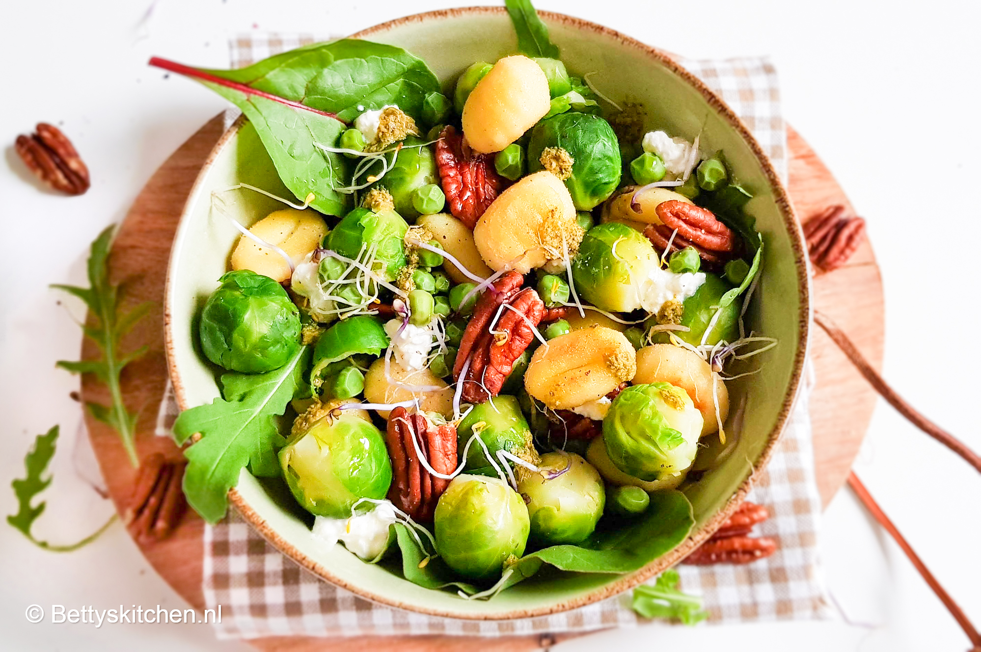 Spruitjes schotel met gnocchi | Recept | Betty's Kitchen