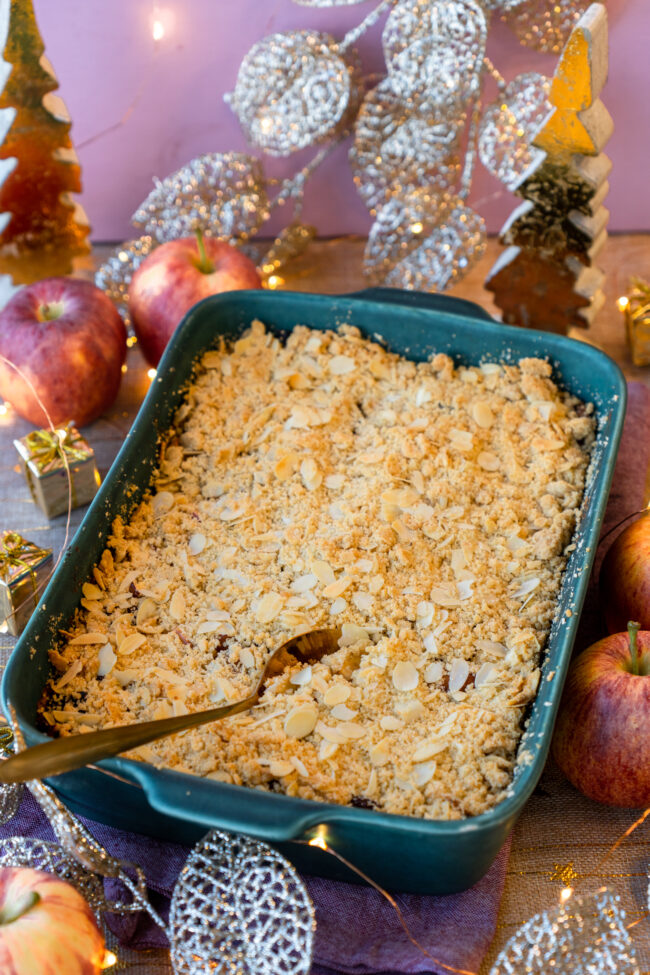 Crumble met croissants en appel (video) | Recept | Betty's Kitchen
