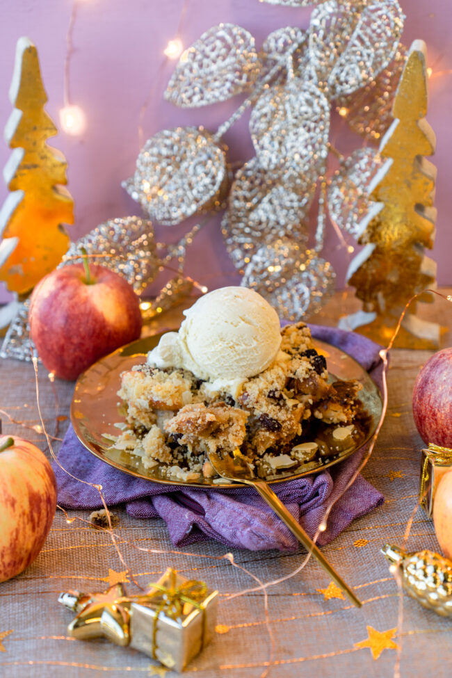 Crumble met croissants en appel (video) | Recept | Betty's Kitchen