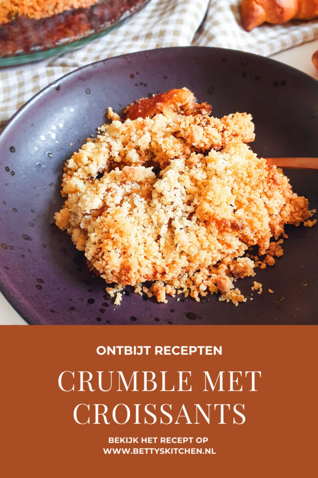 Crumble met croissants en appel | Recept | Betty's Kitchen