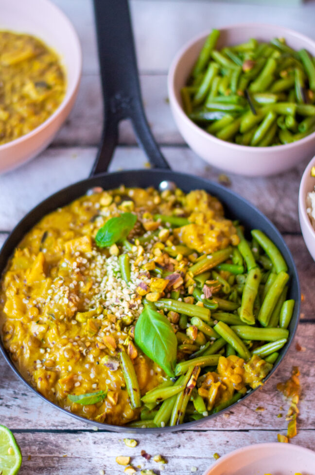 Gele curry met jackfruit (Vegan) | Recept | Betty's Kitchen