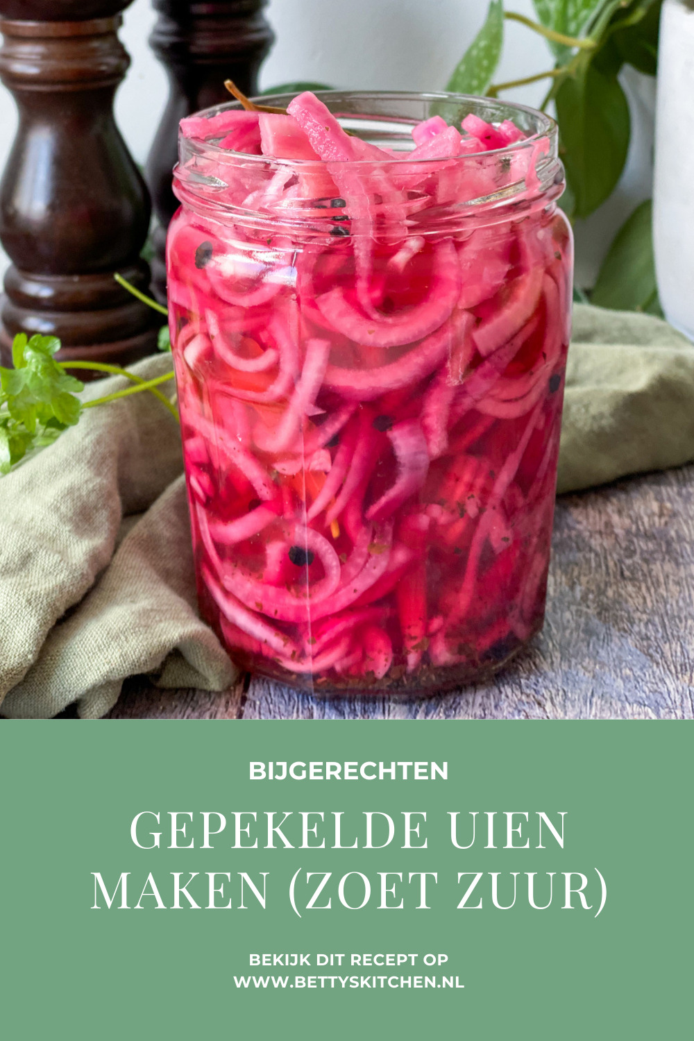 Gepekelde uien maken (zoet zuur) | Recept | Betty's Kitchen