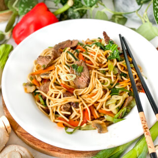 Lo Mein Noodles | Recept | Betty's Kitchen
