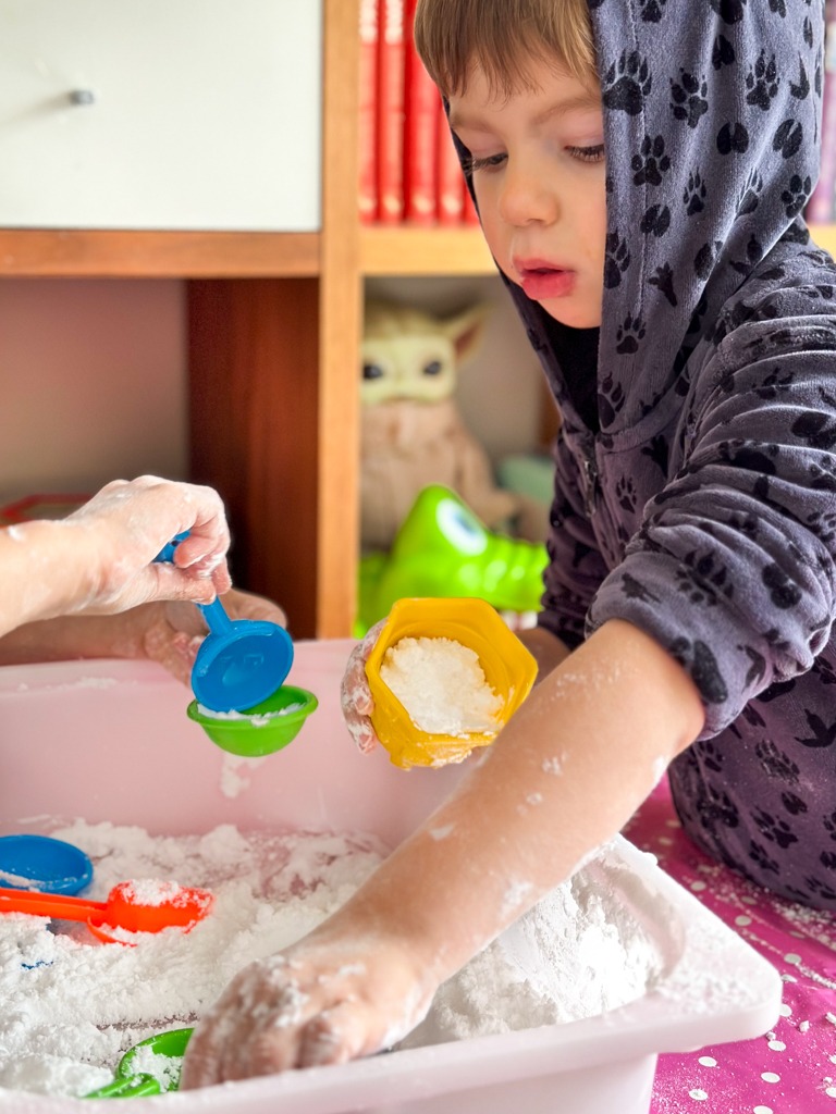 5x Nep Sneeuw maken (DIY) • Betty's Kitchen