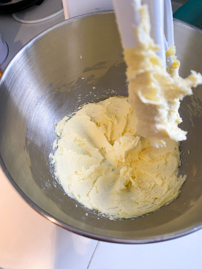 Ghee Cookies (Ghorayeba) | Recept | Betty's Kitchen