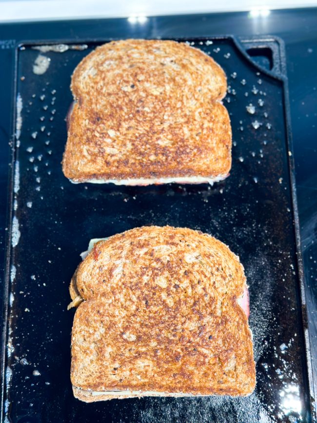 Kimchi Tosti - grilled cheese sandwich | Betty's Kitchen