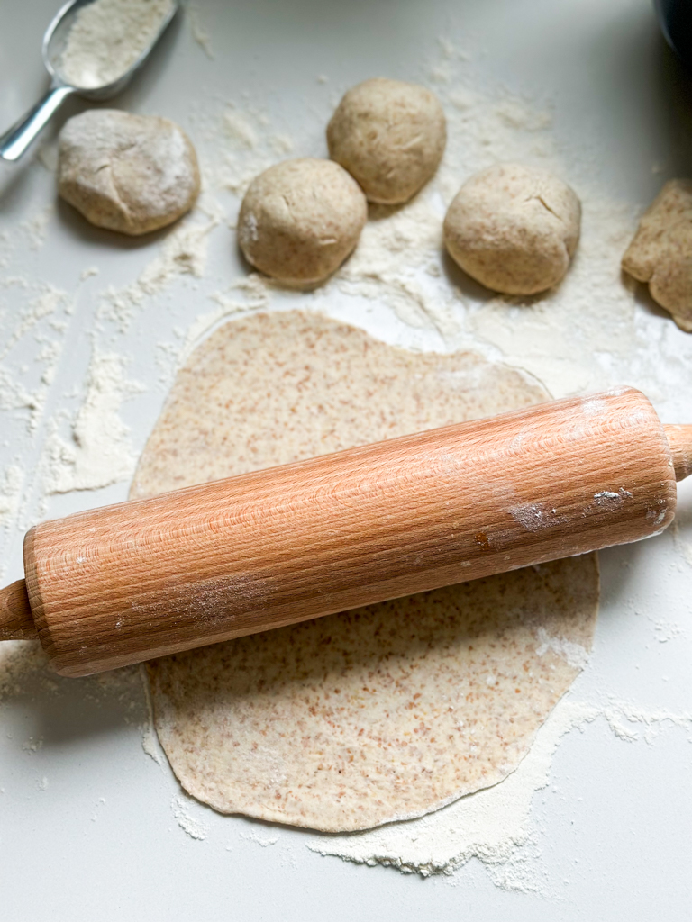 Zelf roti plaat of pannenkoek maken | Recept | Betty's Kitchen