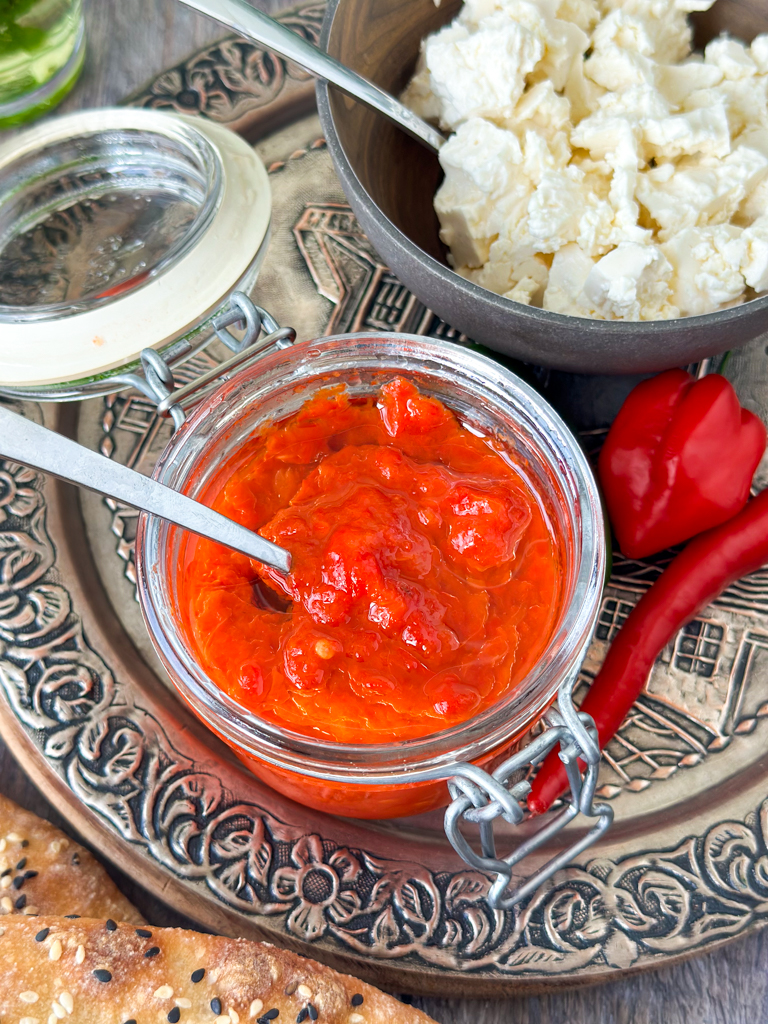 Pittige Peper Pasta (Biber Salcasi) | Recept | Betty's Kitchen