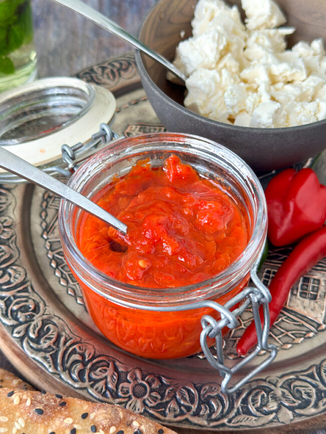 Pittige Peper Pasta (Biber Salcasi) | Recept | Betty's Kitchen