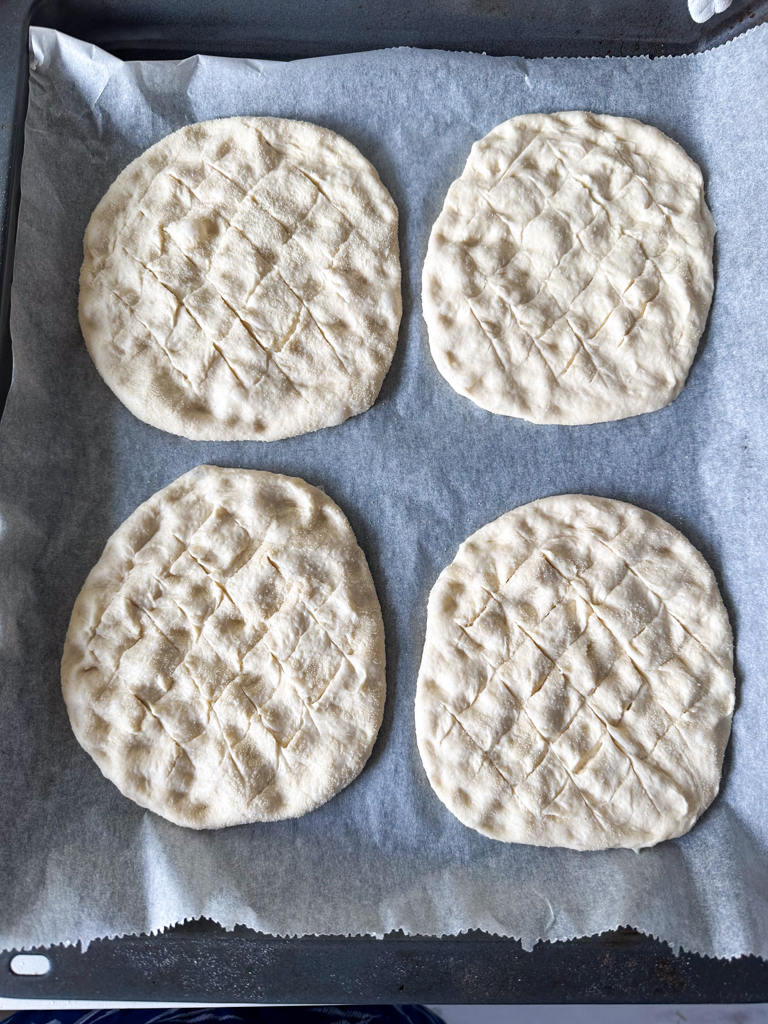 Lepinja (Platbrood uit de Balkan) | Recept | Betty's Kitchen