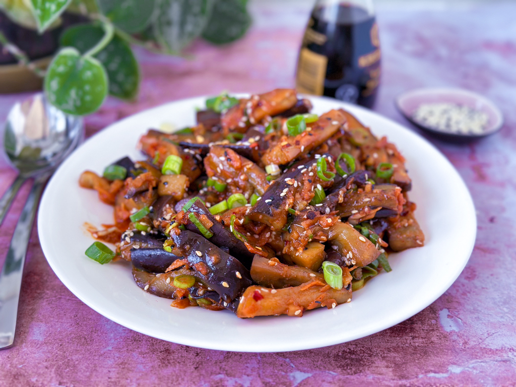 Koreaanse Gebakken Aubergine (Gaji Bokkeum) | Recept | Betty's Kitchen