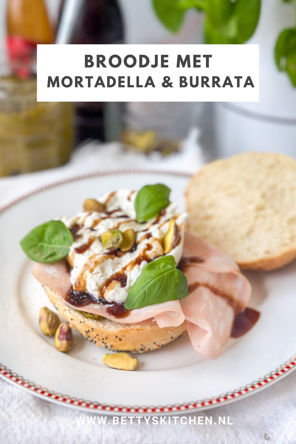 Broodje met Mortadella & Burrata • Betty's Kitchen