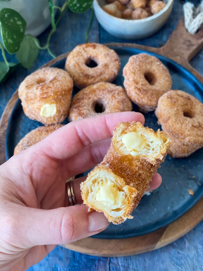 Zelf Cronuts maken (Croissant Donut) | Recept | Betty's Kitchen