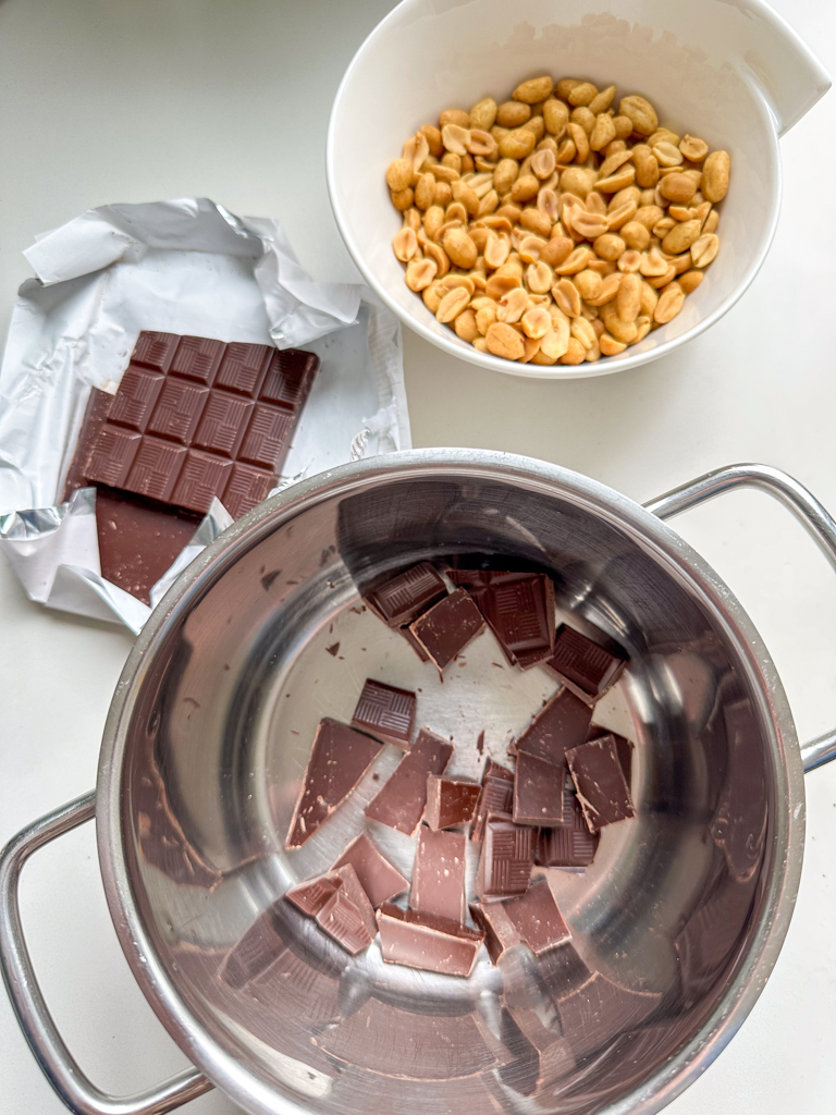 Zelf Pindarotsjes maken | Recept | Betty's Kitchen