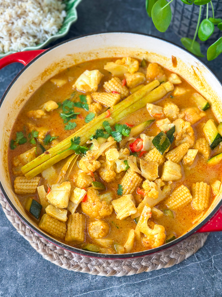 Thaise Gele Curry met Vis en Bloemkool | Recept | Betty's Kitchen