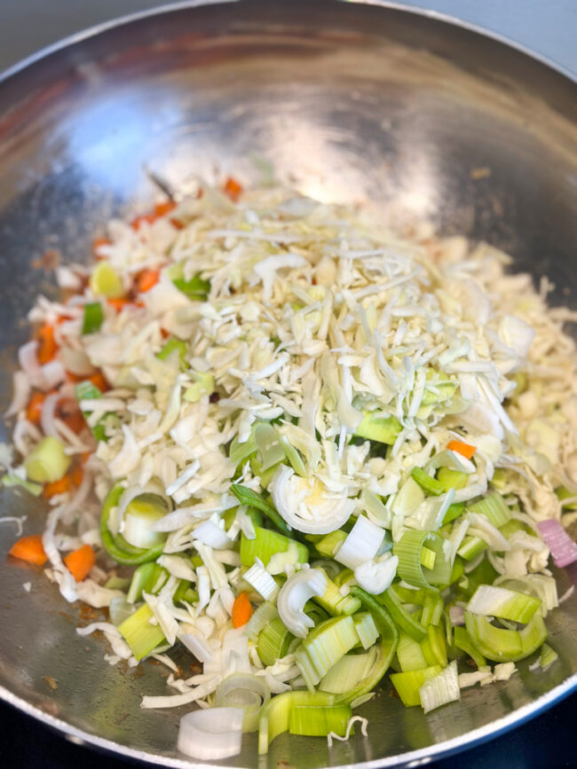 Surinaamse Bami met kip | Betty's Kitchen Betty's Kitchen